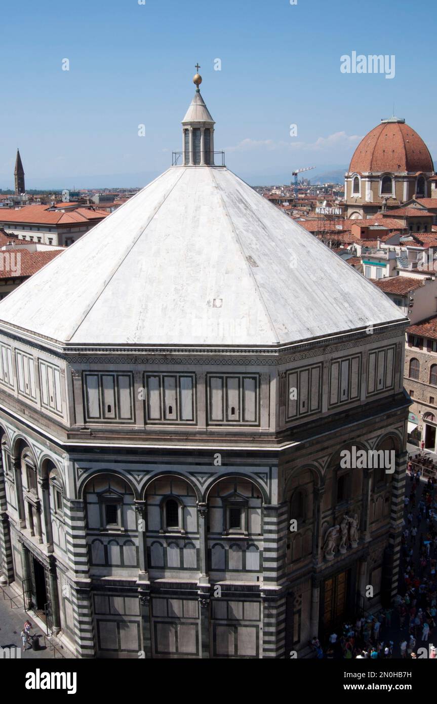 Aerial view of beautiful Florence Baptistery devoted to St John. Italy ...