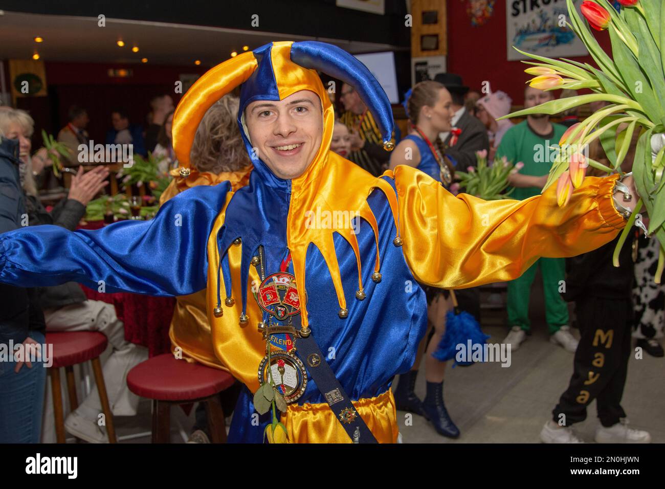 Kostumsitzung hi-res stock photography and images - Alamy