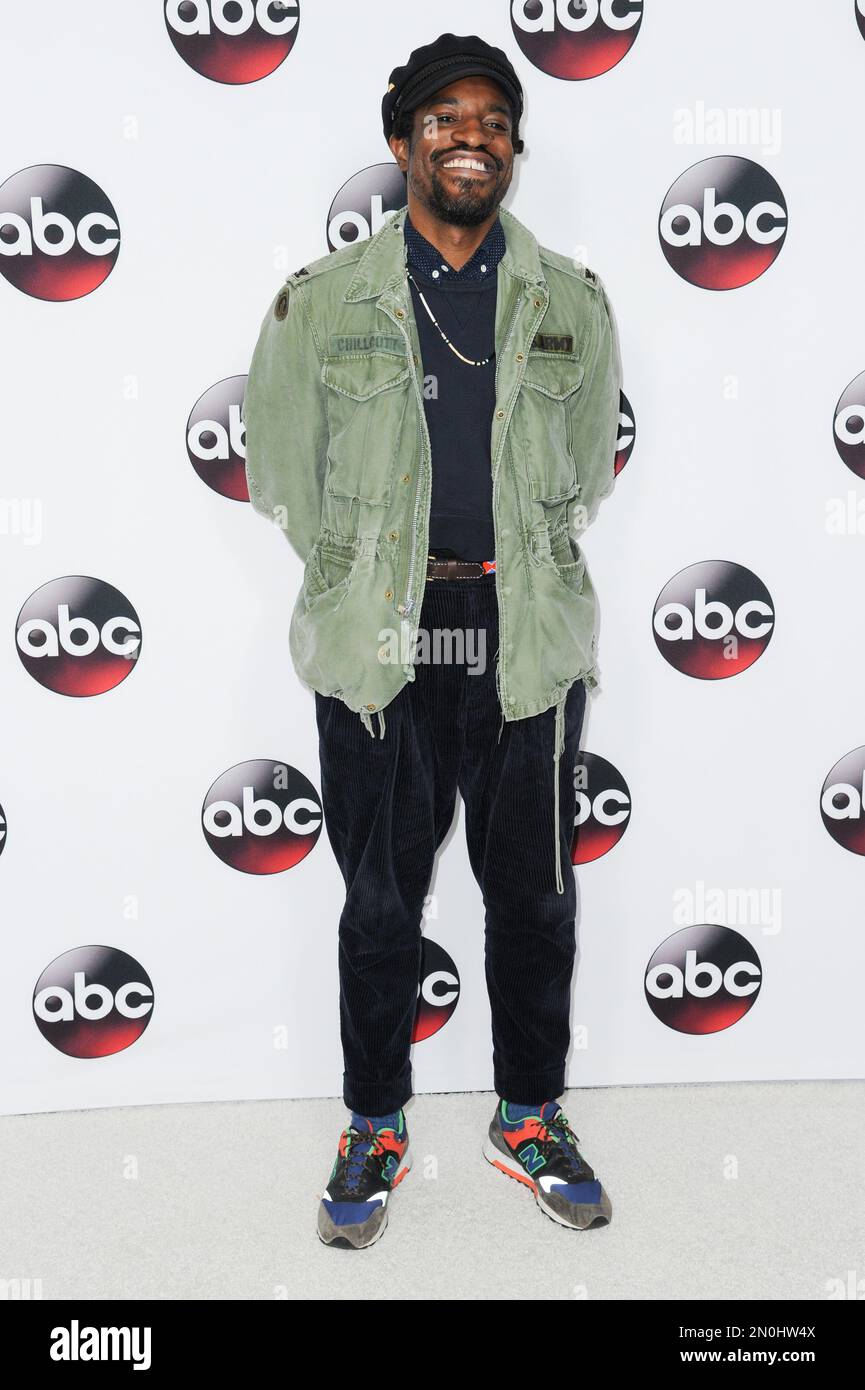 Actor Andre Benjamin arrives at the ABC Television Group All-Star ...
