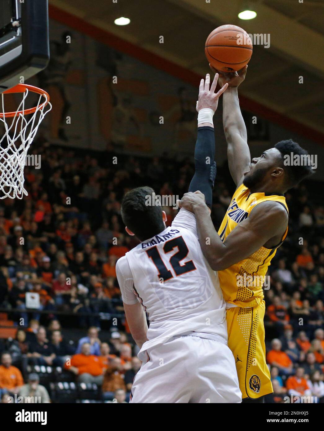 California's Jaylen Brown, right, is fouled by Oregon State's Drew ...