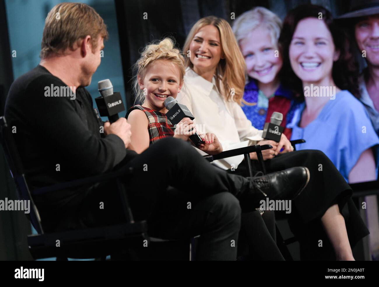 Actors Ricky Schroder, Alyvia Alyn Lind, center, and Jennifer Nettles ...