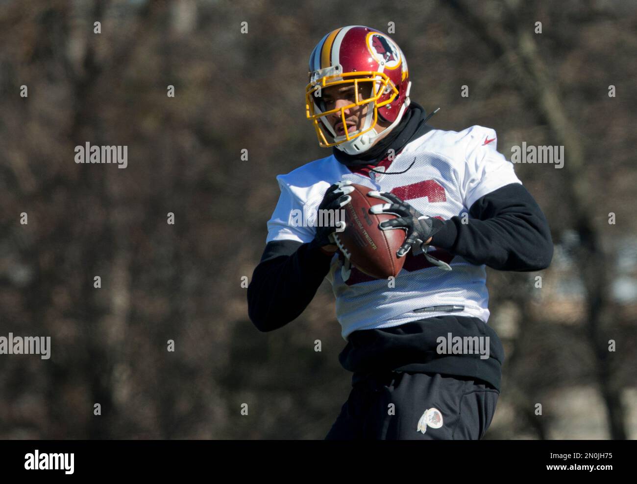 Washington Redskins Jordan Reed (86), catches a pass during NFL ...