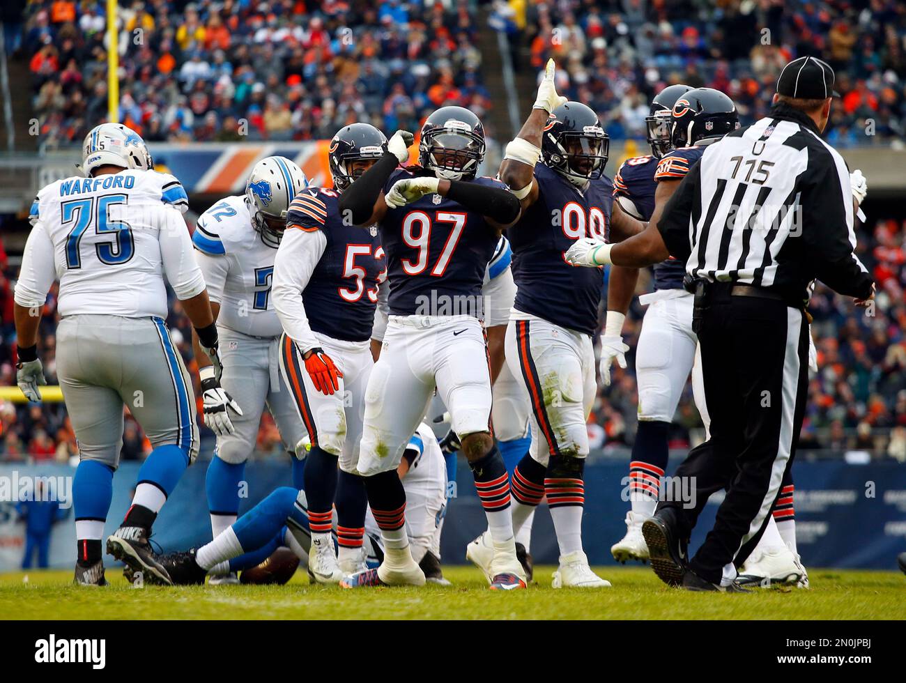 Chicago Bears outside linebacker Willie Young (97) celebrates after a ...