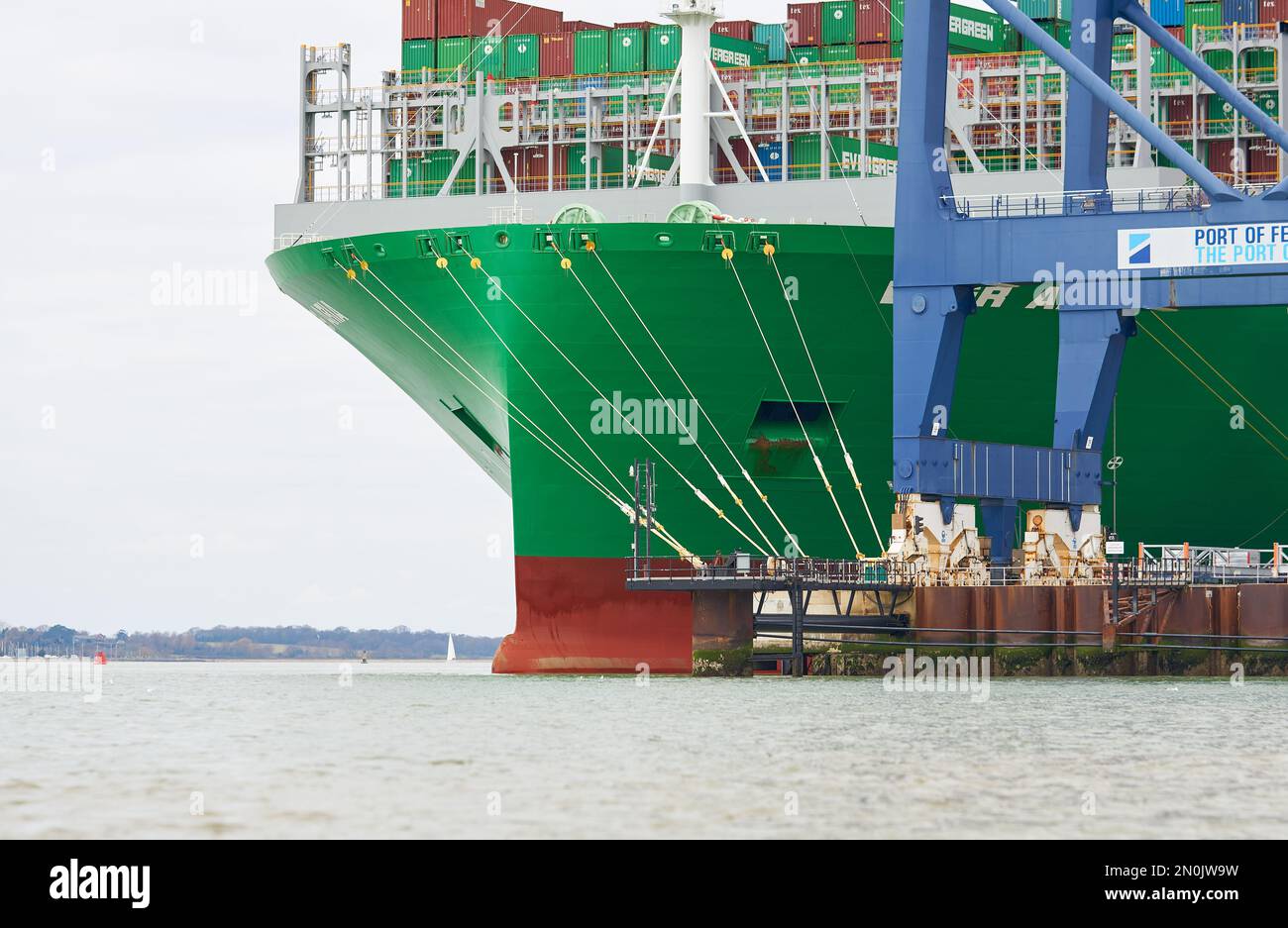 Large container ship being loaded in Felixstowe docks Stock Photo - Alamy