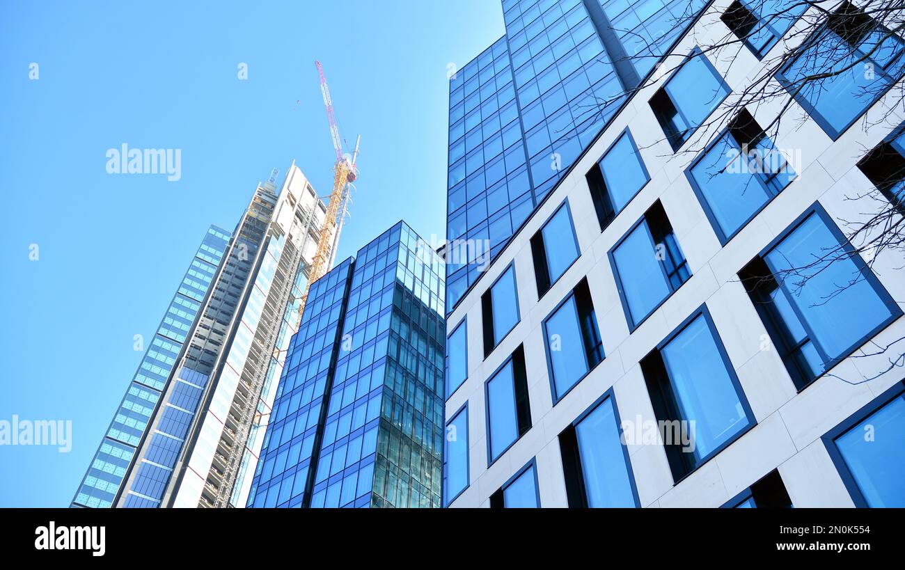 Under construction high rise buildings hi-res stock photography and ...