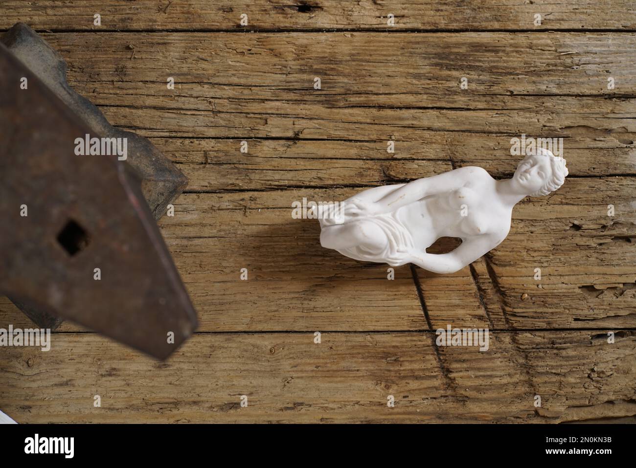 Broken statue of woman representing concept of violence Stock Photo - Alamy