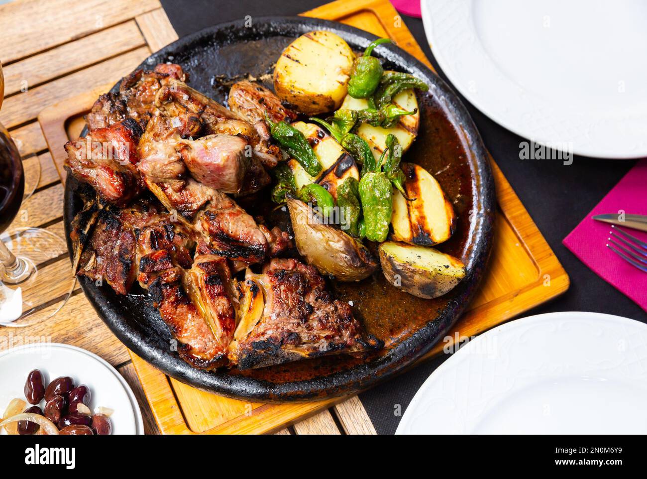 Chuleton ternera hi-res stock photography and images - Alamy