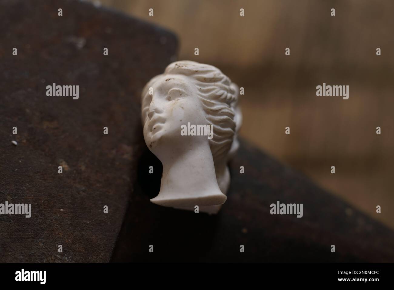 Broken statue of woman representing concept of violence Stock Photo - Alamy