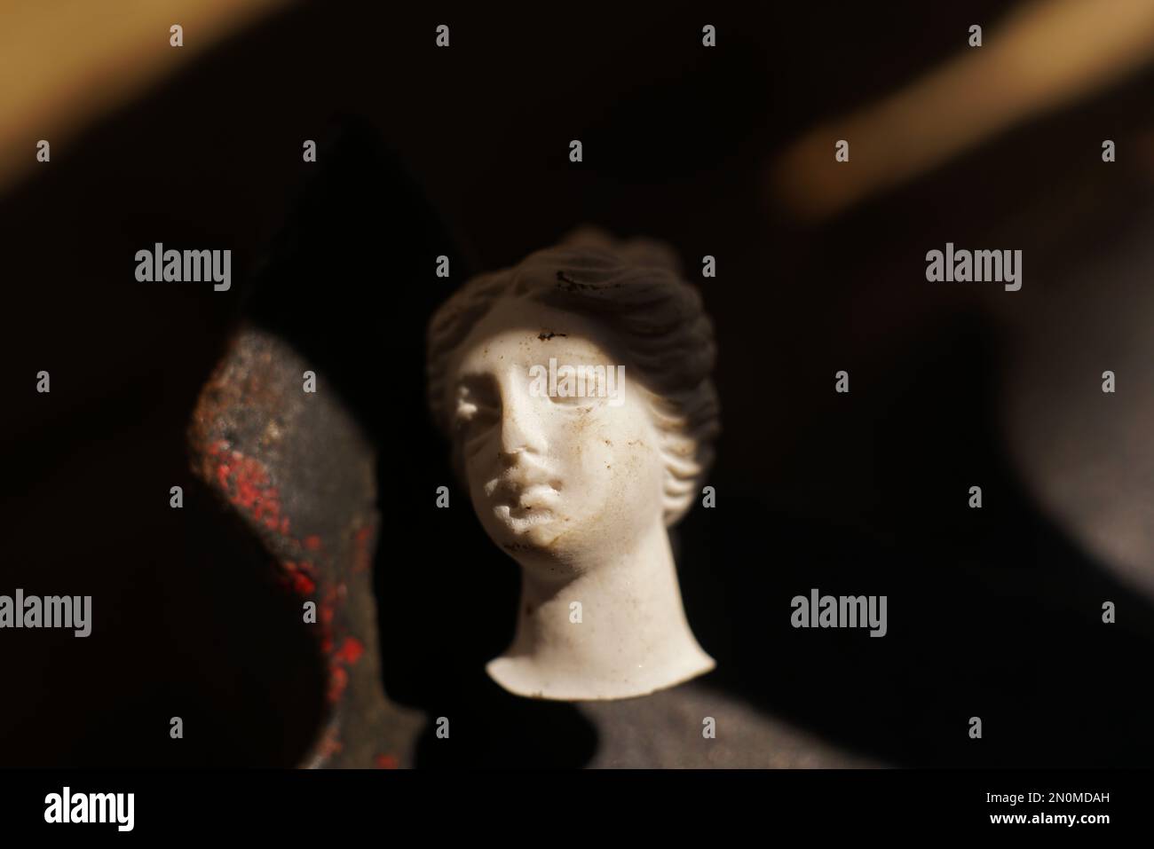 Broken statue of woman representing concept of violence Stock Photo - Alamy