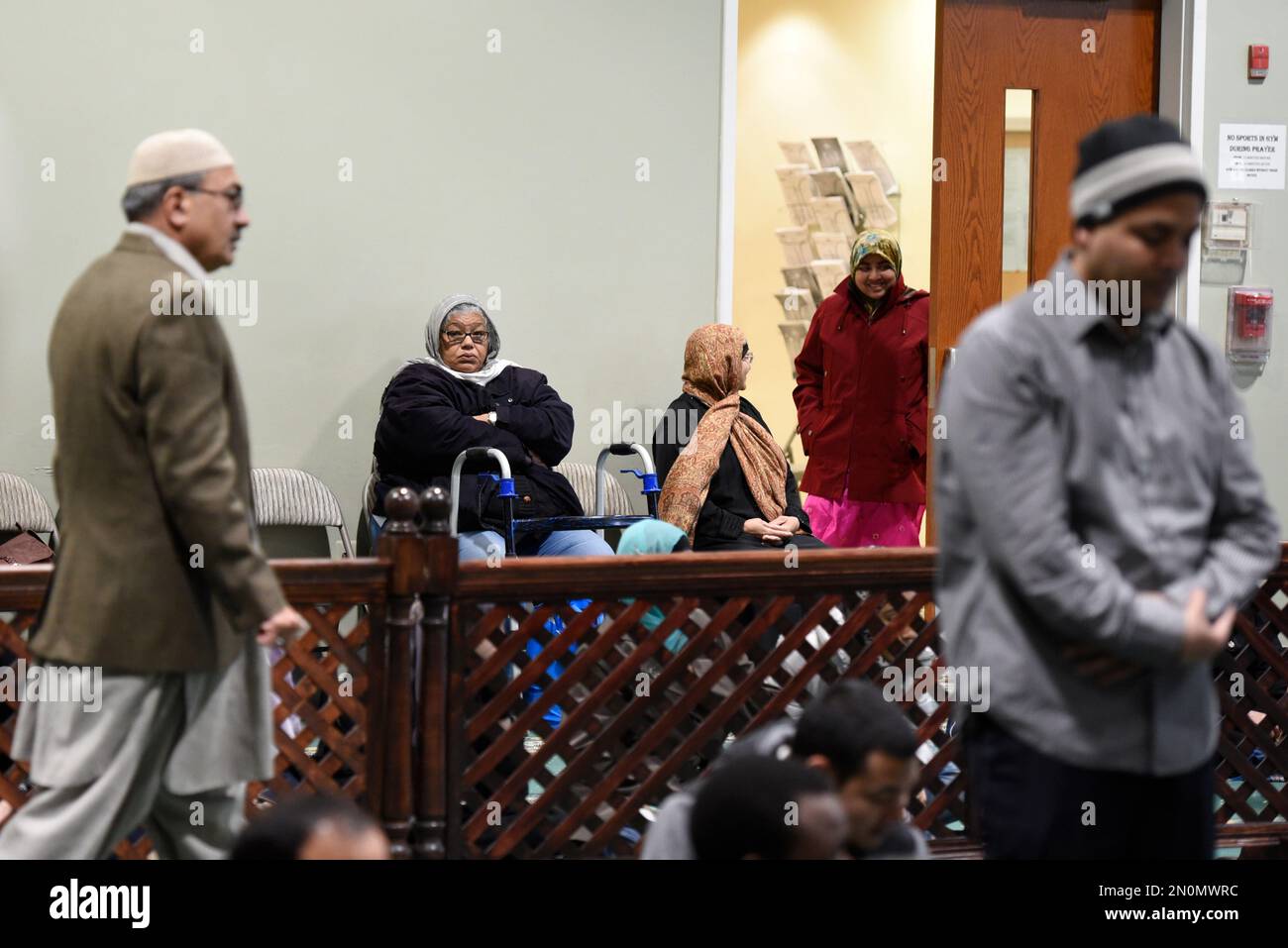 The congregation arrives at the All Dulles Area Muslim Society (ADAMS ...