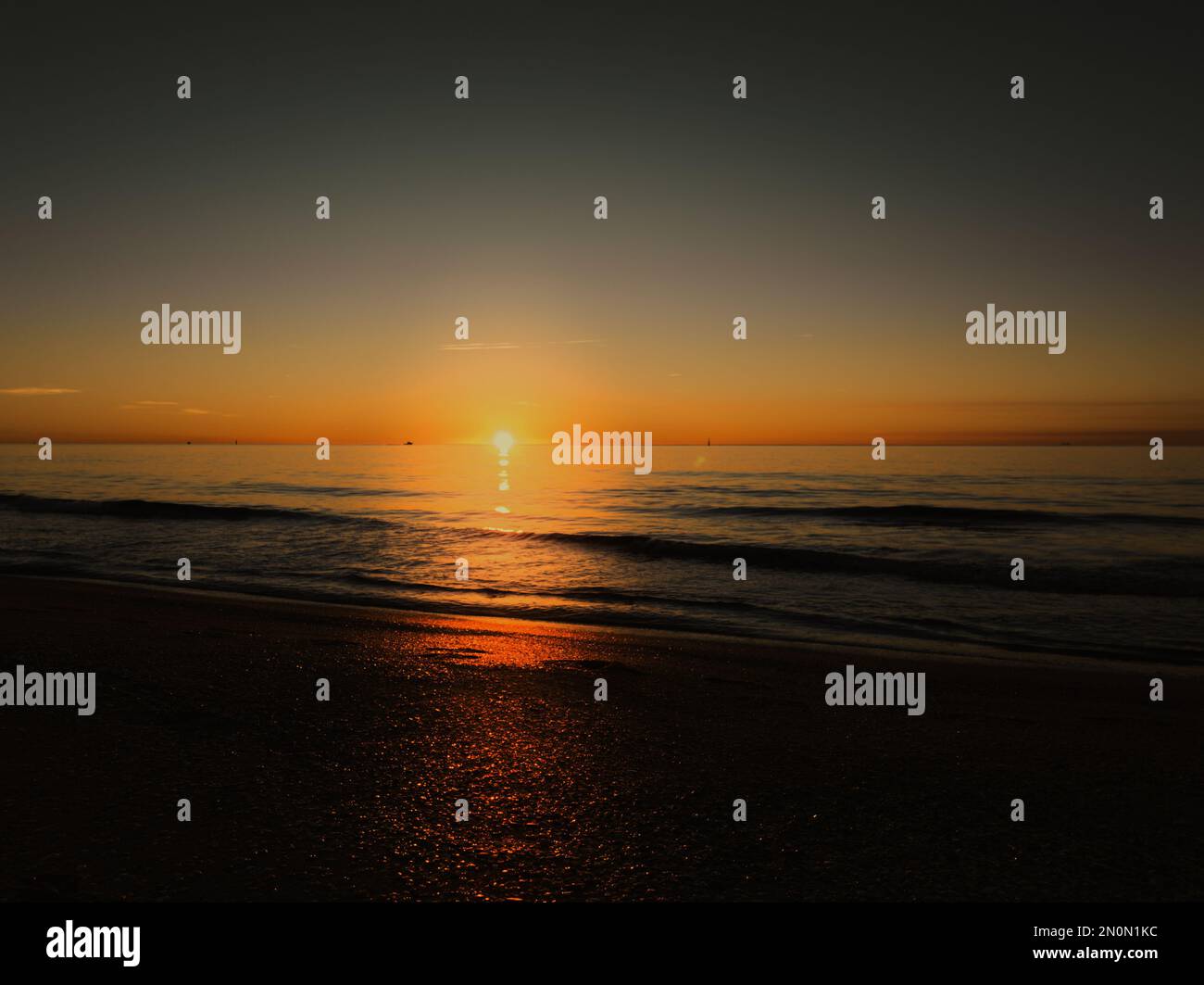 Sete beach france hi-res stock photography and images - Alamy