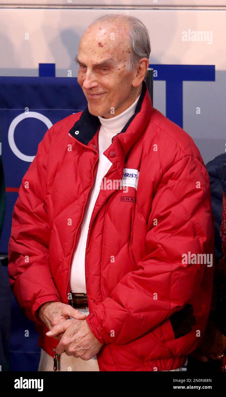 Bill Christie, father of Republican presidential candidate New Jersey ...