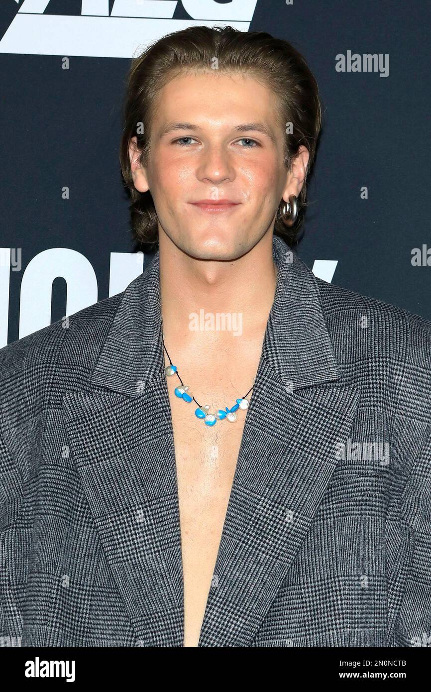 Los Angeles, CA. 3rd Feb, 2023. Davis Burleson at arrivals for ...