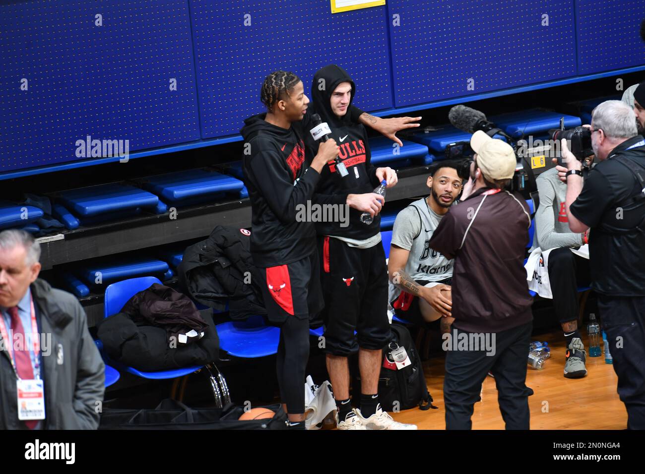 Parisgames hi-res stock photography and images - Alamy