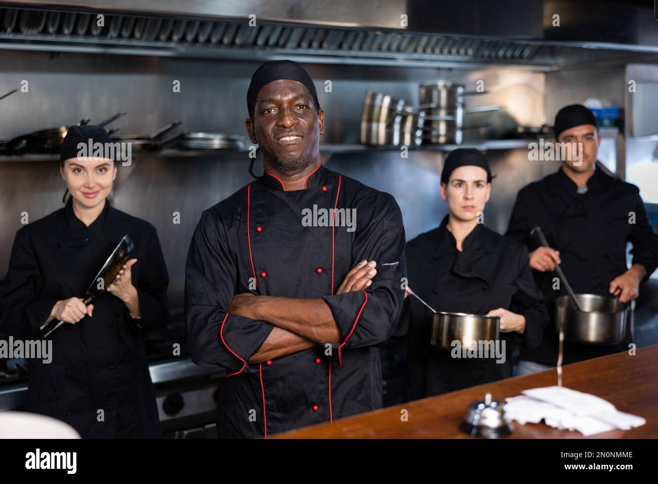 Chefs african male black female hi-res stock photography and images - Alamy
