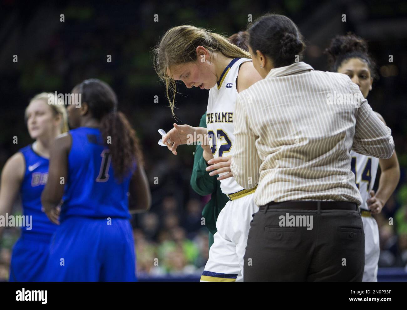 Notre Dame’s Madison Cable (22) leaves the court with an injury during ...