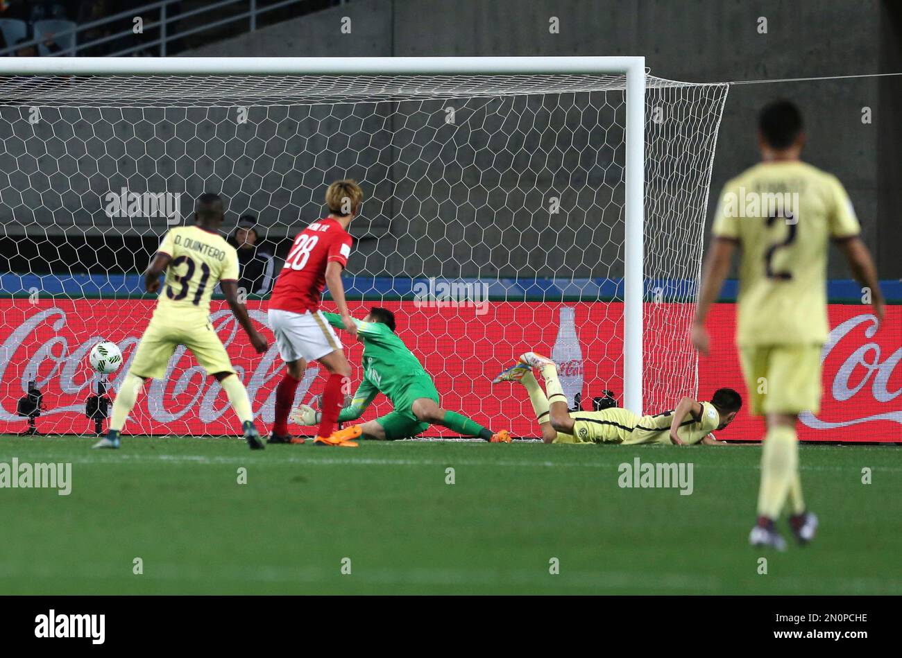 Club America’s Oribe Peralta, second right, scores on Gangzhou ...