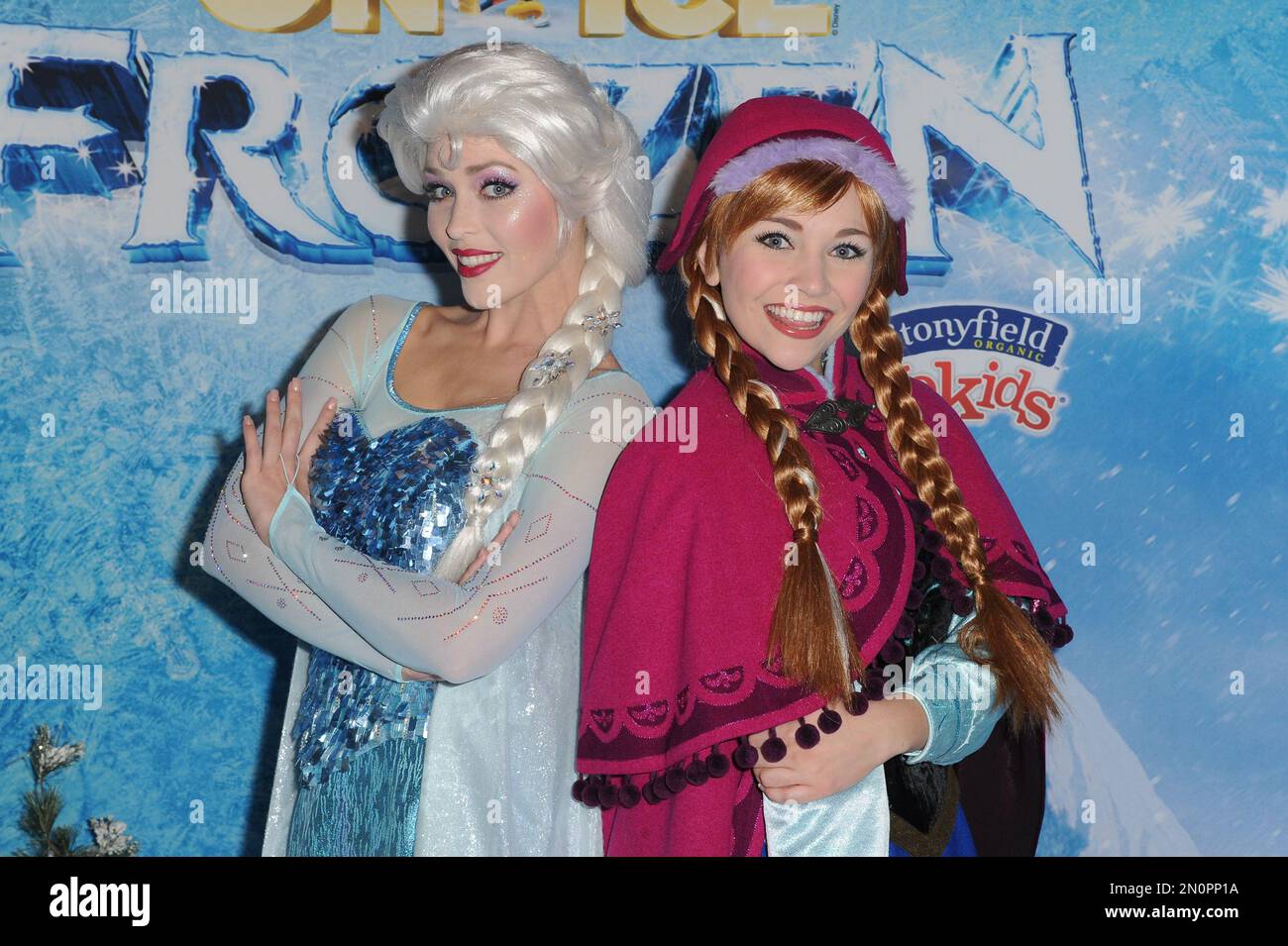 Disney On Ice Frozen Anna