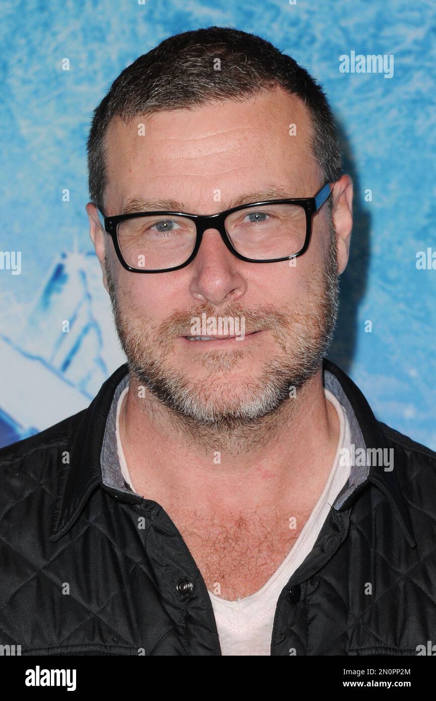Dean McDermott attends Frozen celebrity premiere presented by Disney On ...
