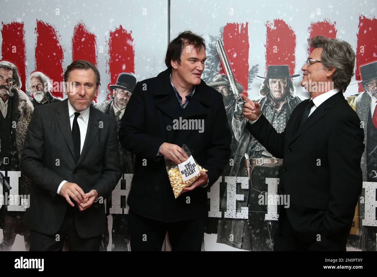 From lefty, Tim Roth, Quentin Tarantino and Kurt Russell pose for ...