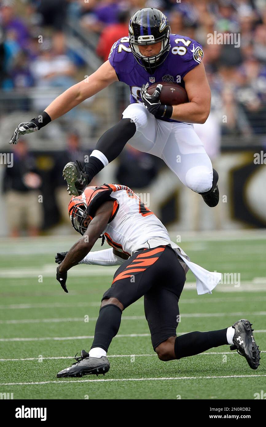 FILE - In this Sept. 27, 2015, file photo, Baltimore Ravens tight end ...