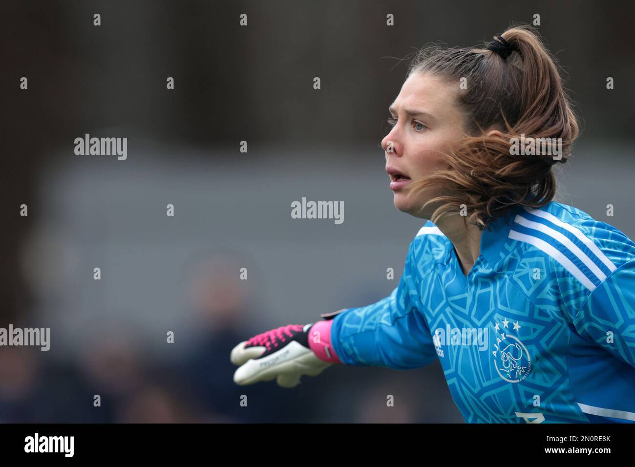 Womens premier league duel player sportswear side view lifestyle 2022 ...