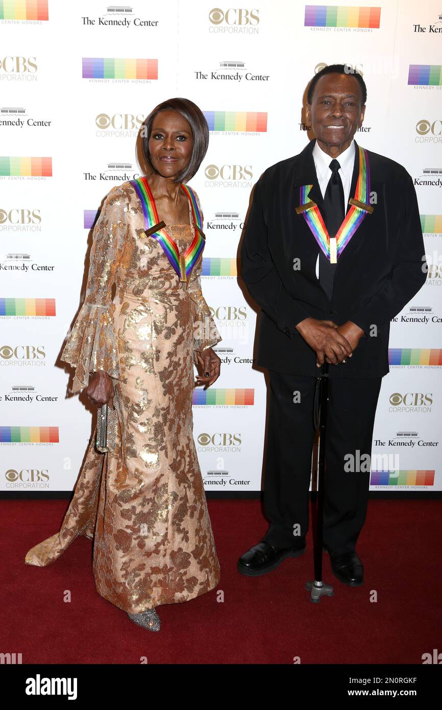 2015 Kennedy Center Honoree Cicely Tyson, left, and Arthur Mitchell ...
