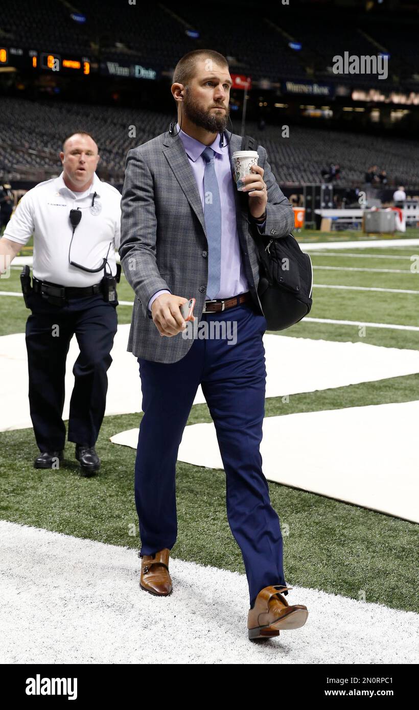 Carolina Panthers quarterback Derek Anderson arrives before an NFL ...