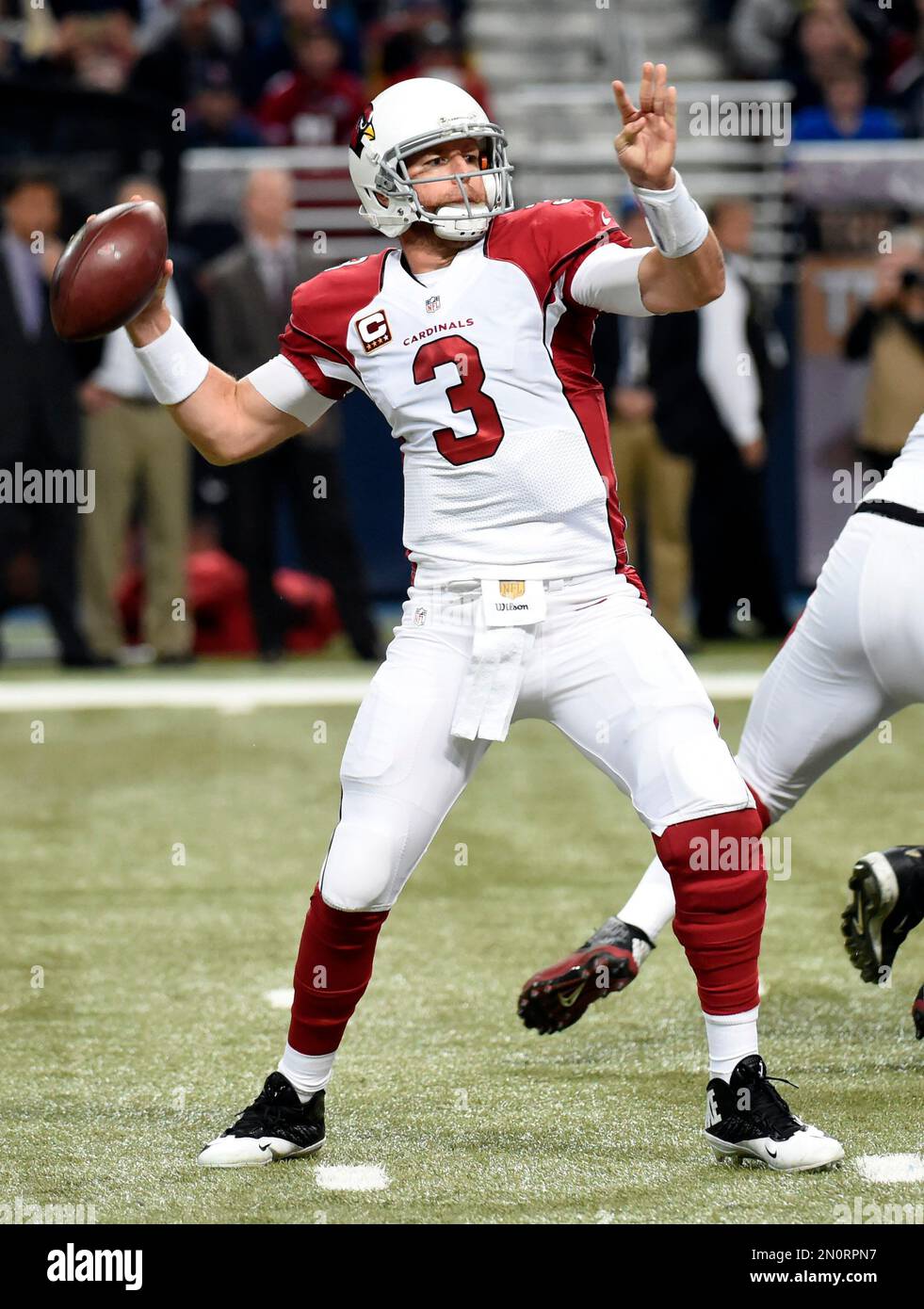 Arizona Cardinals quarterback Carson Palmer throws during the first ...