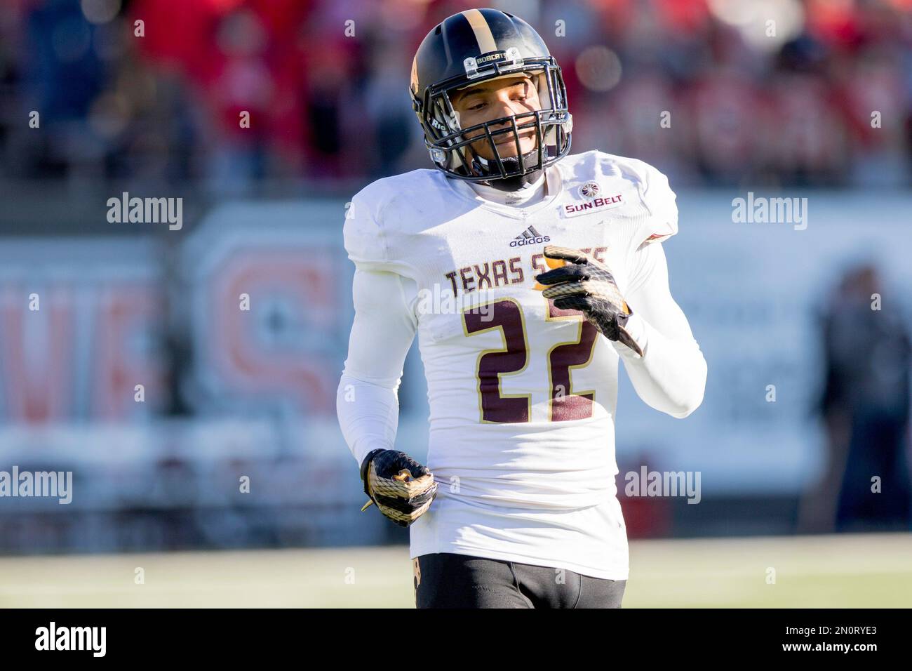 Texas State cornerback David Mims II, (22) lines up on defense during ...