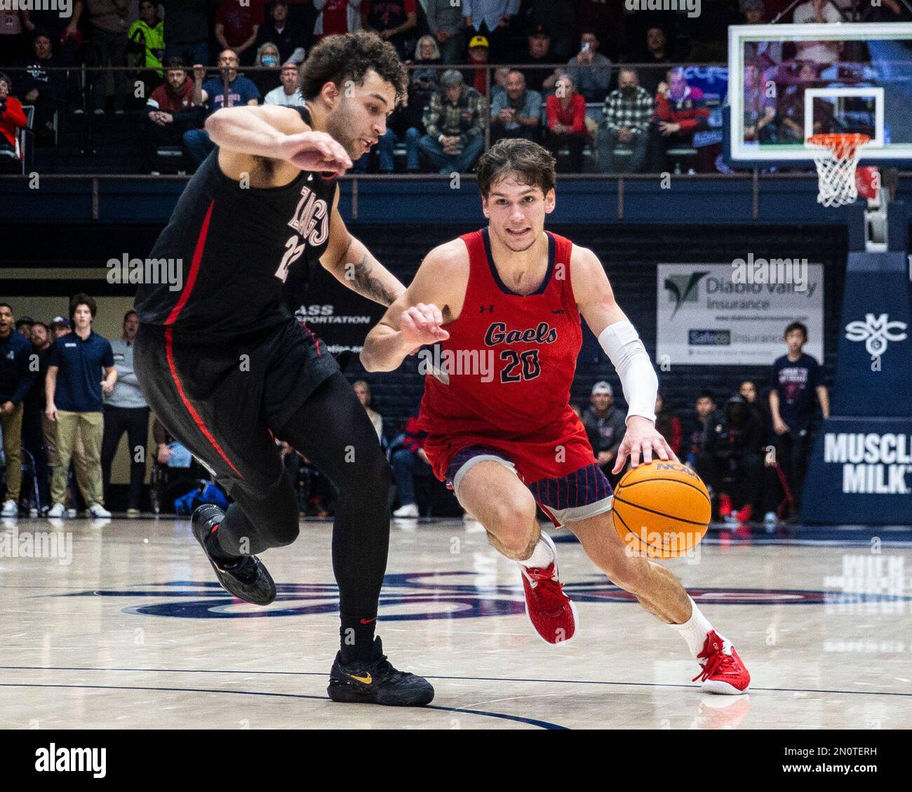 Smc vs gonzaga hi-res stock photography and images - Alamy