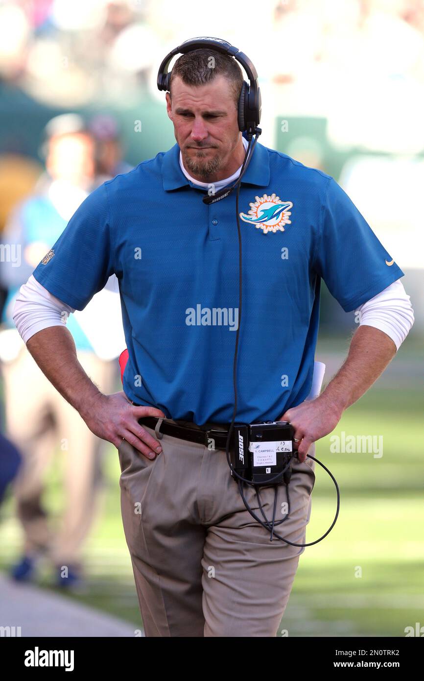 Miami Dolphins head coach Dan Campbell coaches against the New York ...