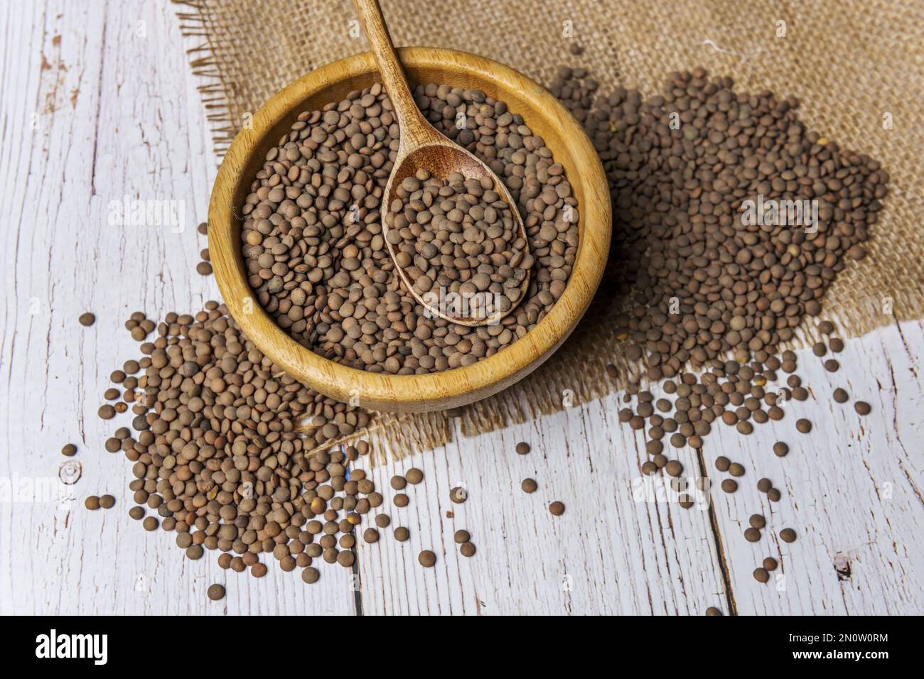 Lentils legumes pea hi-res stock photography and images - Alamy