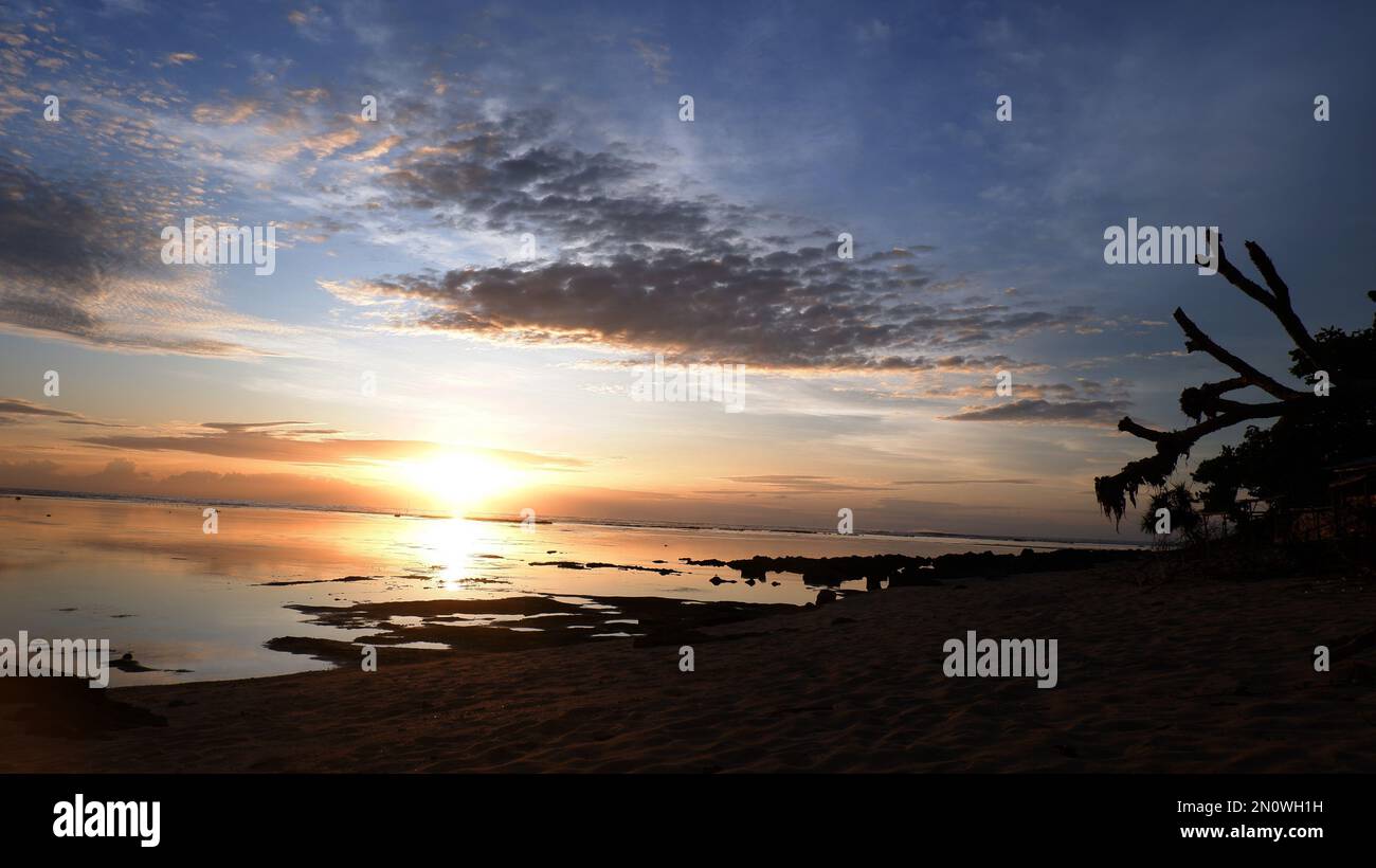 Sunset on the beach. Paradise beach. Tropical paradise, white sand ...