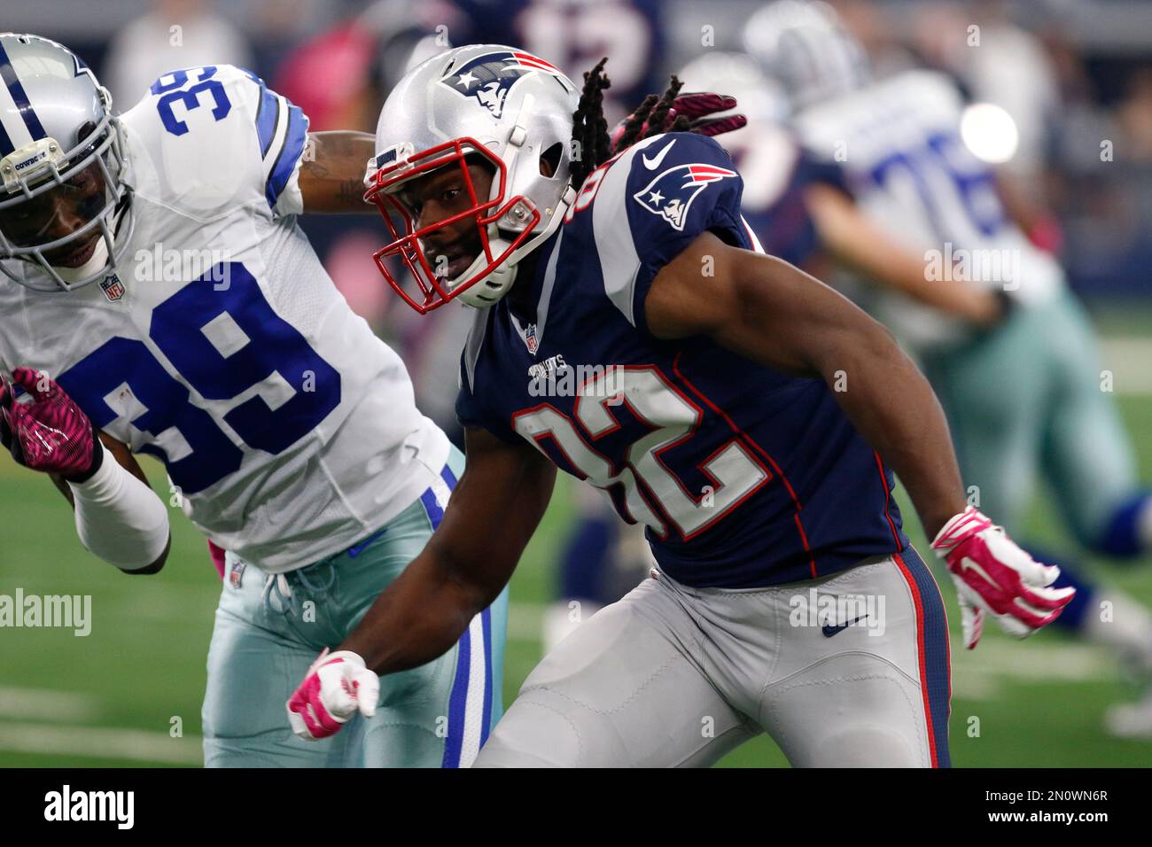 Dallas Cowboys cornerback Brandon Carr (39) defends against a route run ...