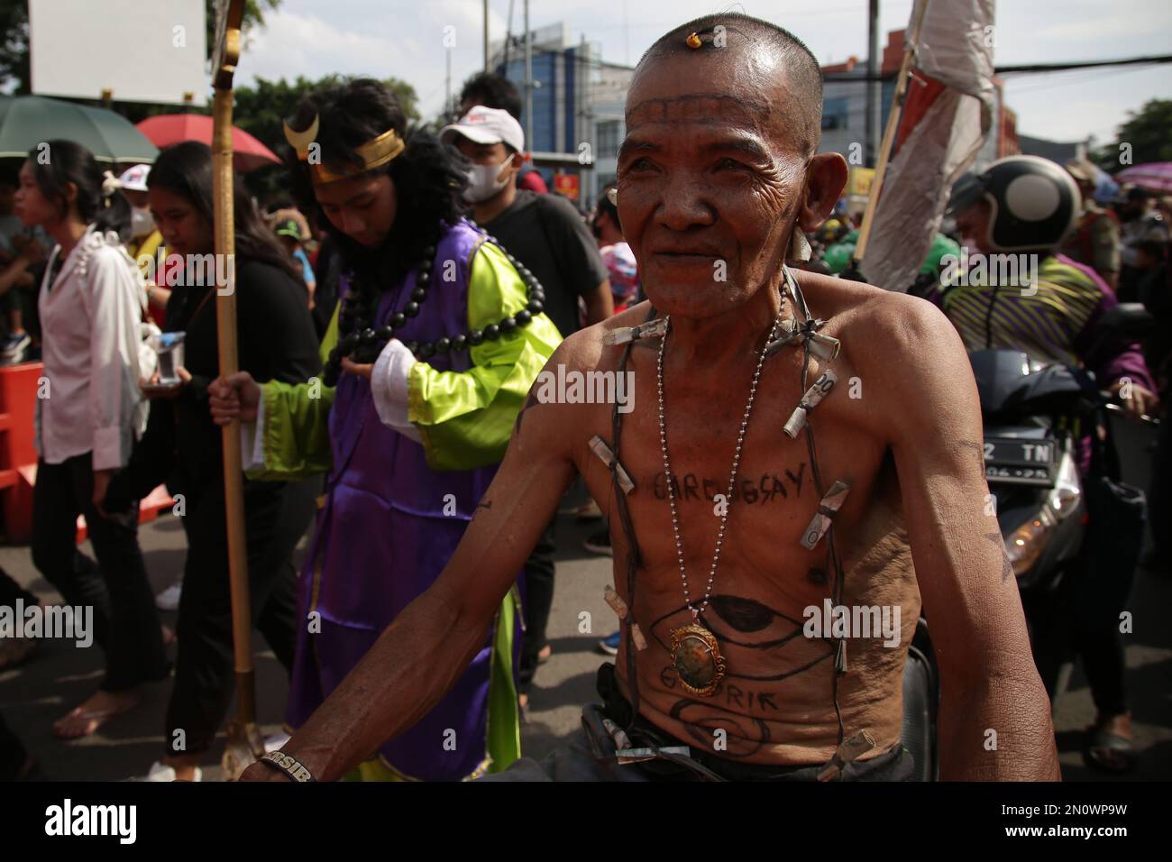 Bekasi City, West Java, Indonesia. 5th Feb, 2023. People of Chinese ...