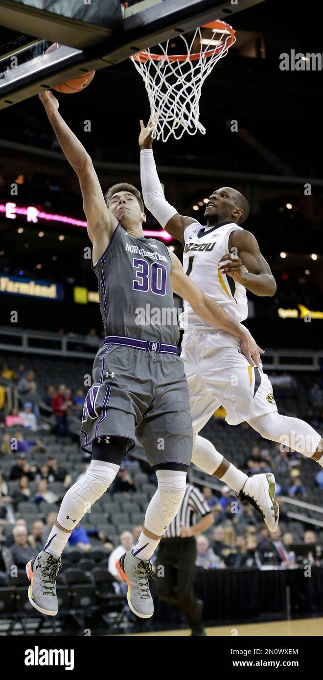 Northwestern's Bryant McIntosh (30) gets past Missouri's Terrence ...