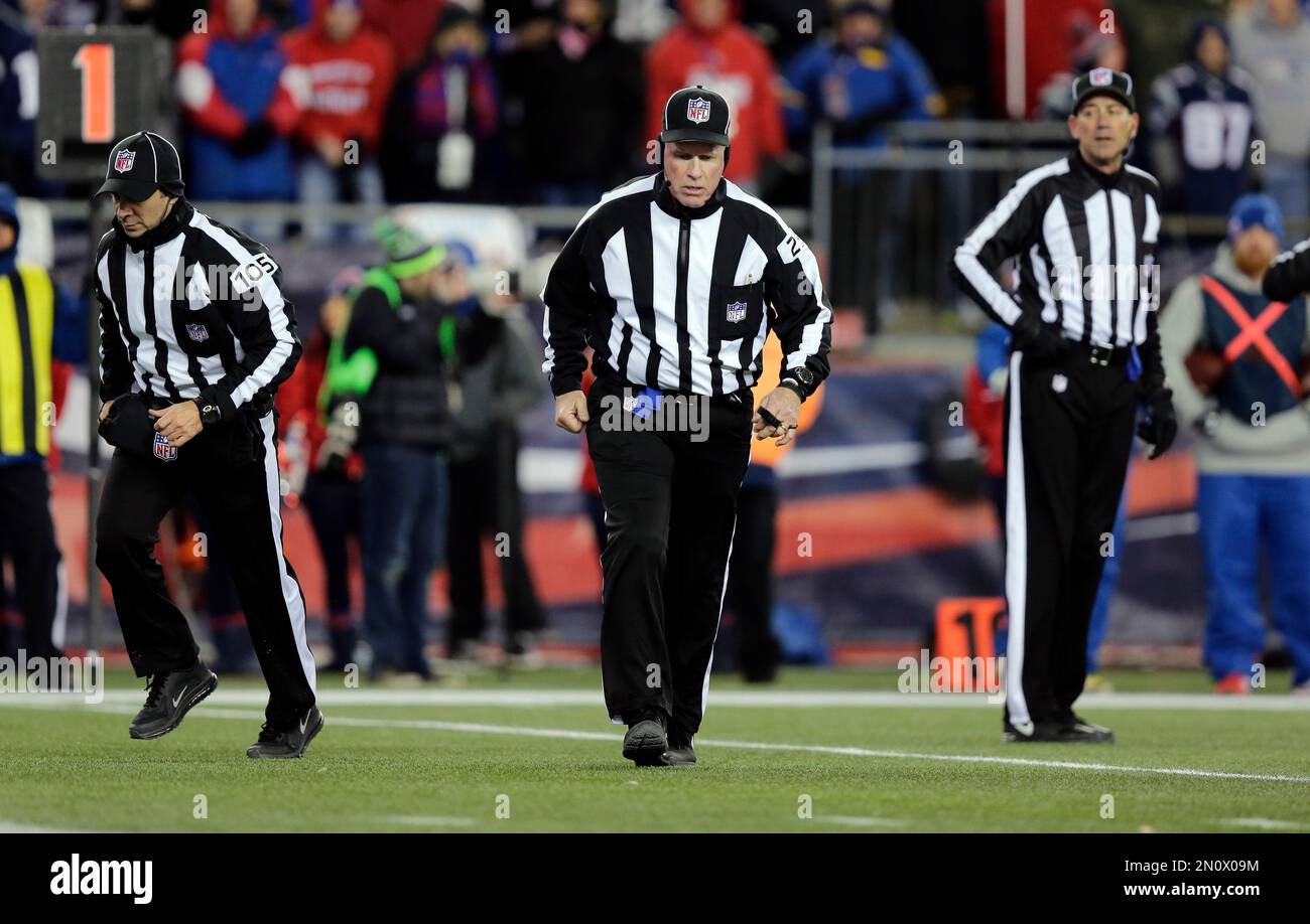 Back judge Dino Paganelli, left, side judge Bob Waggoner, center, and ...