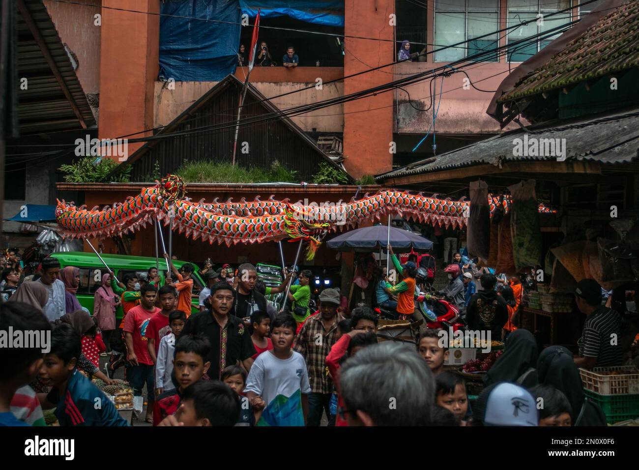 Meh market hi-res stock photography and images - Alamy