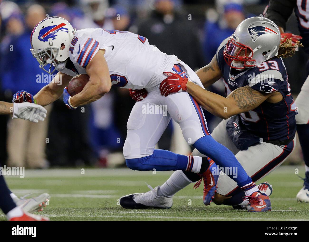 New England Patriots defensive lineman Jabaal Sheard (93) tackles ...