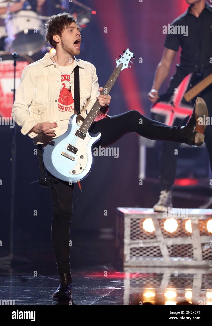 Luke Hemmings of 5 Seconds of Summer performs at the American Music ...