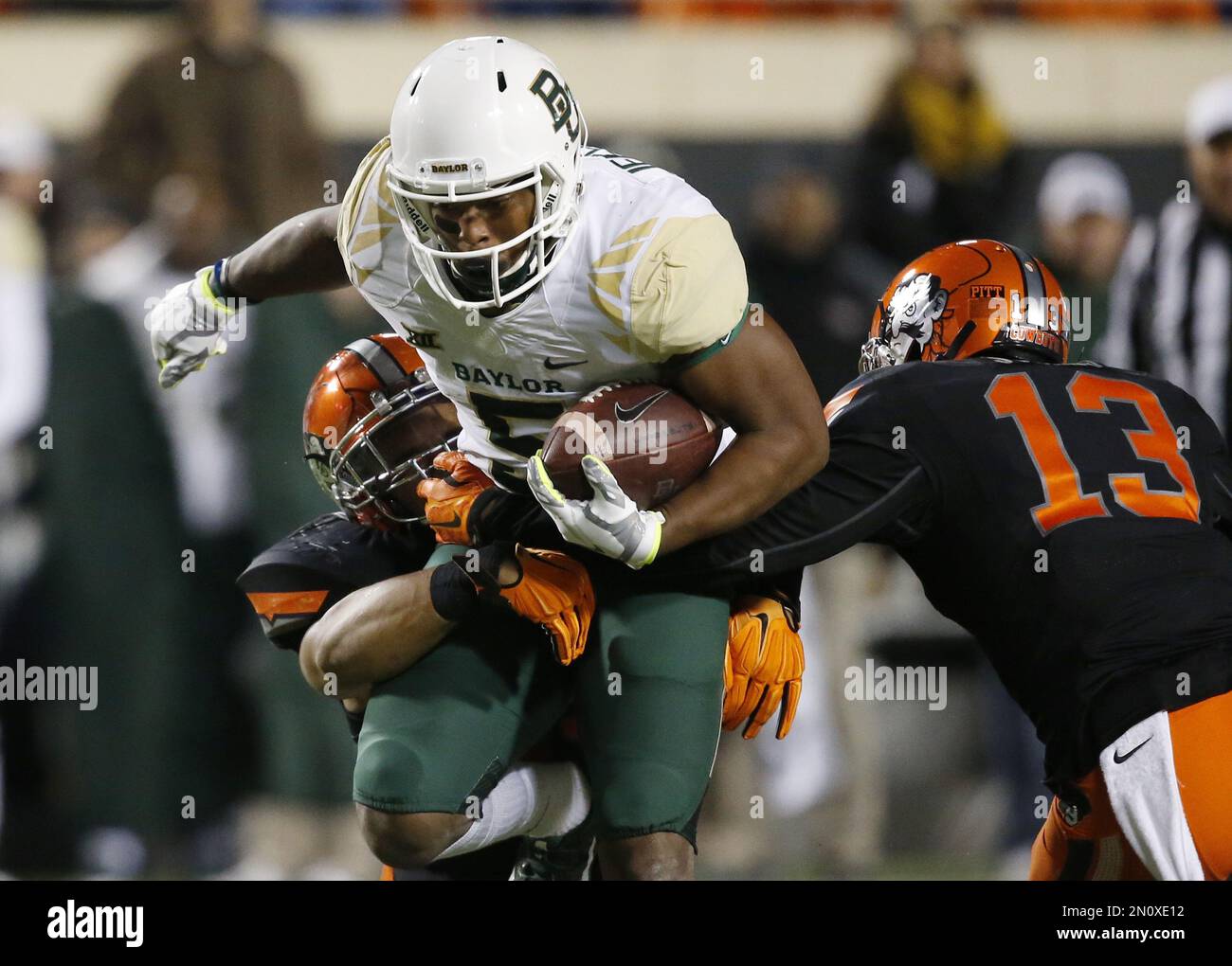 Baylor running back Johnny Jefferson (5) is pictured during an NCAA ...