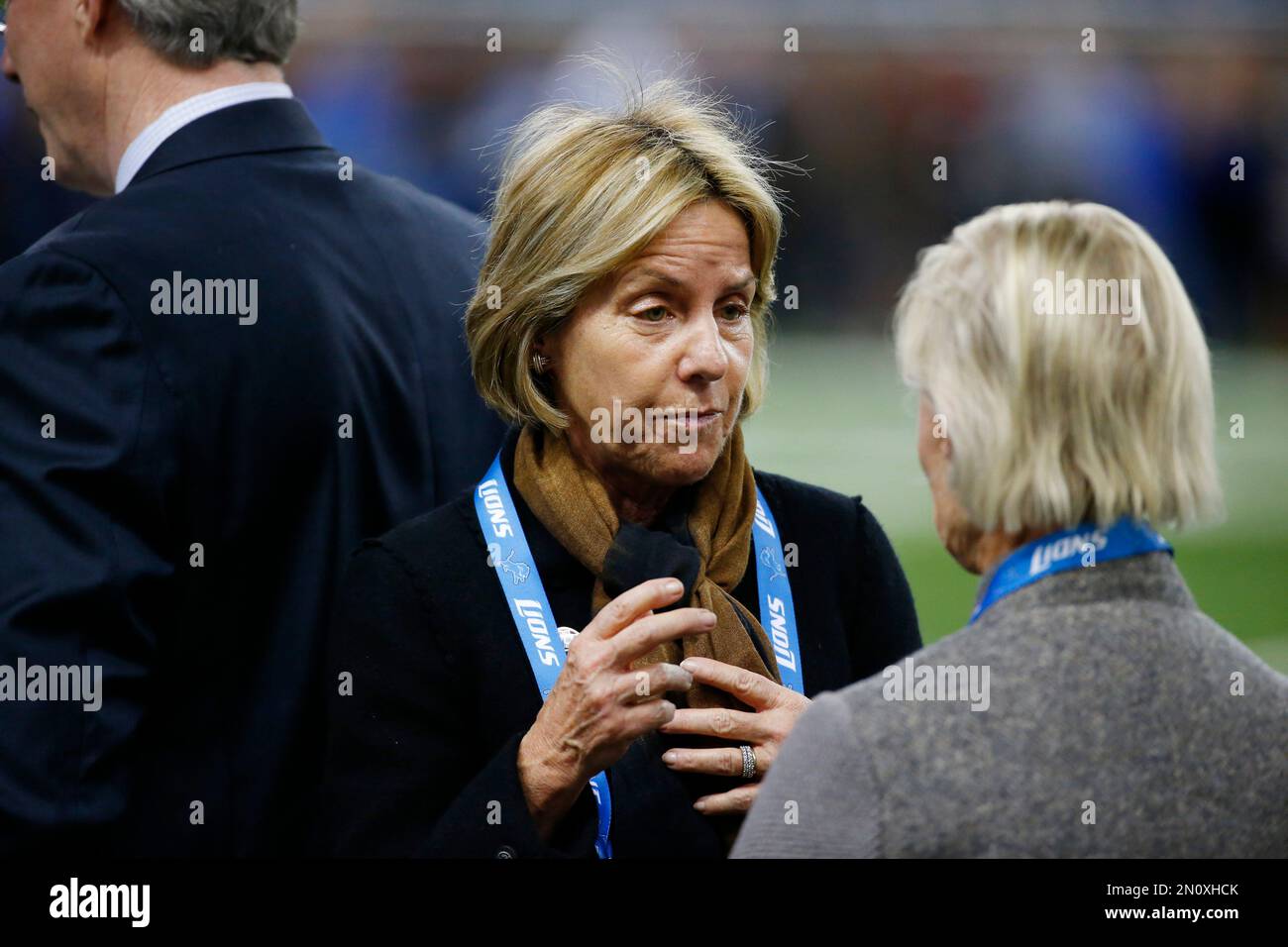 Detroit Lions Vice Chairman Sheila Ford Hamp talks on the sidelines ...