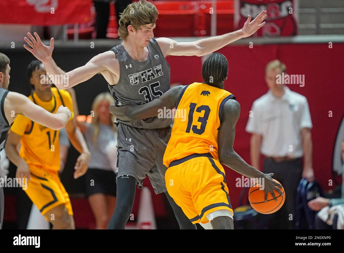Utah center Branden Carlson (35) defends against California forward ...