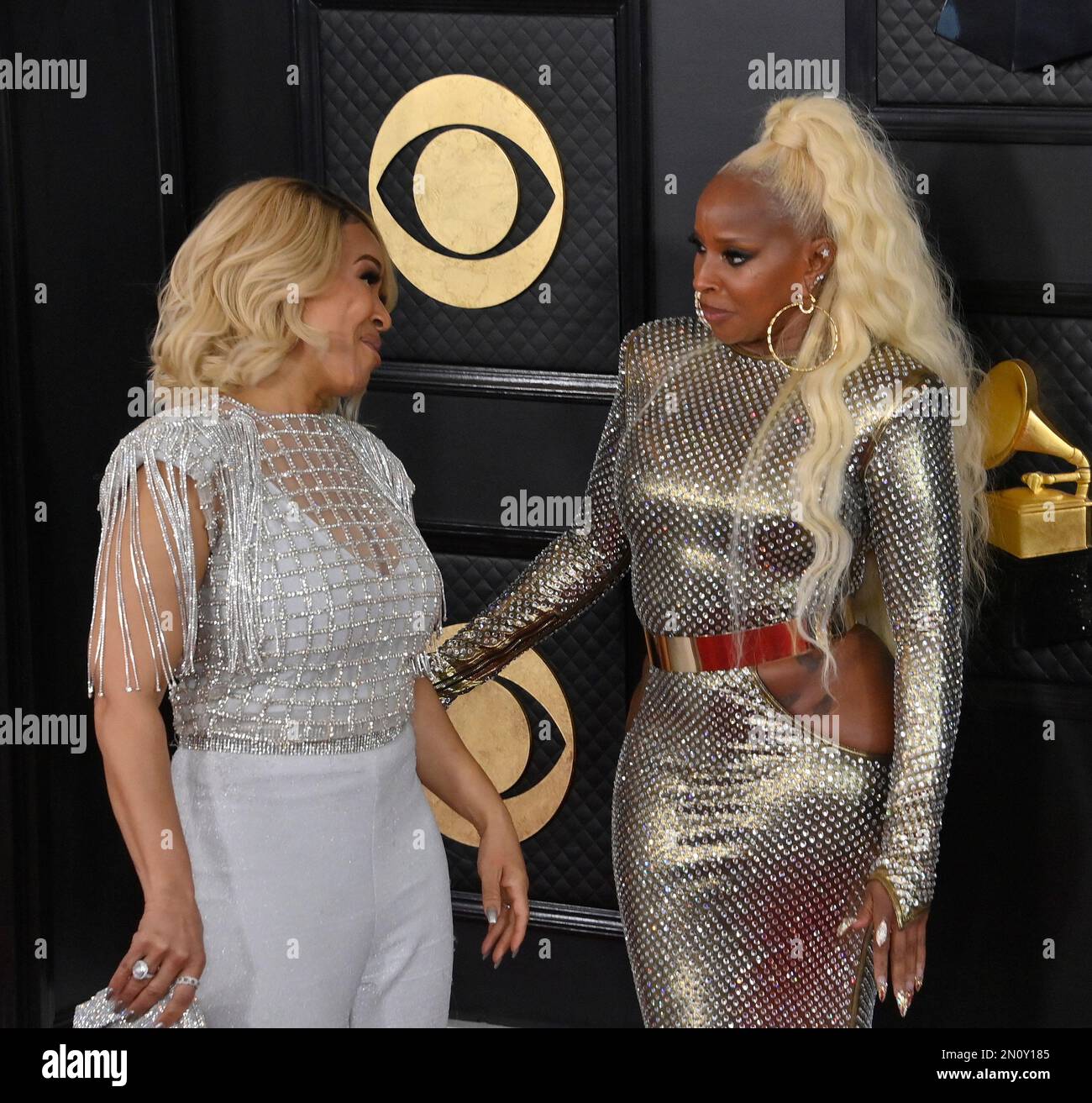 Los Angeles United States 05th Feb 2023 L R Erica Campbell And