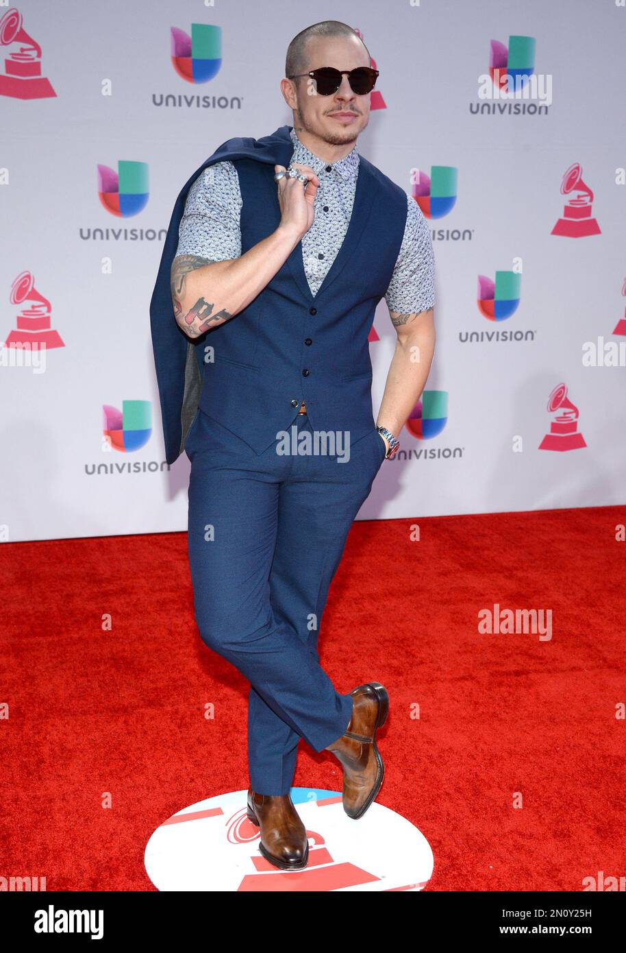 Casper Smart arrives at the 16th annual Latin Grammy Awards at the MGM ...