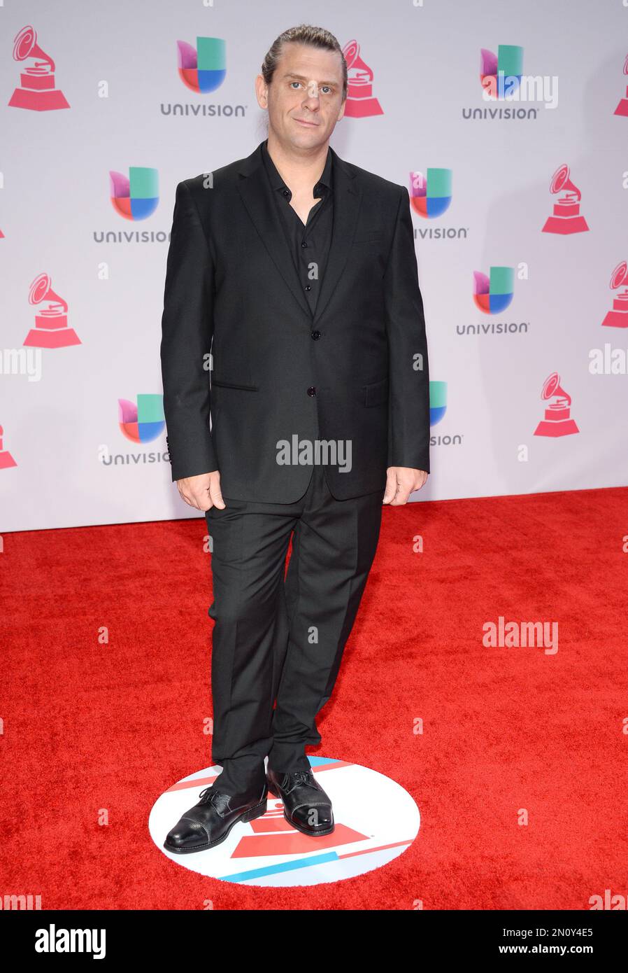 Michael Klooster arrives at the 16th annual Latin Grammy Awards at the ...