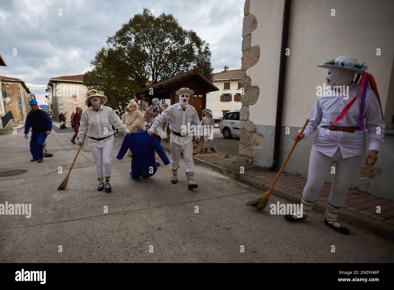 Spain. 04th Feb, 2023. Mozorros, young people accompany the bear during ...