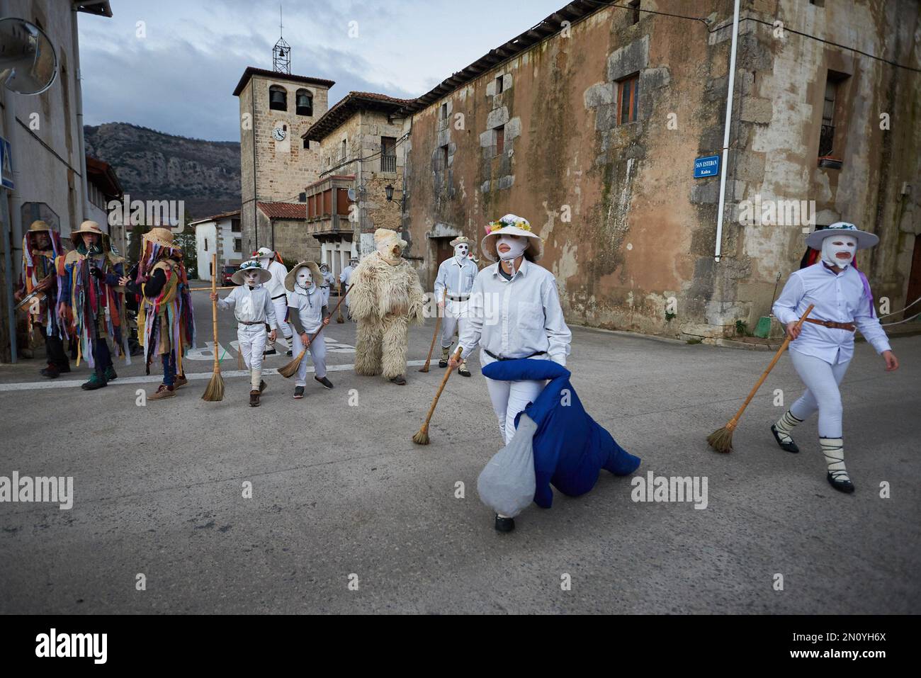 Spain. 04th Feb, 2023. Mozorros, young people accompany the bear during ...