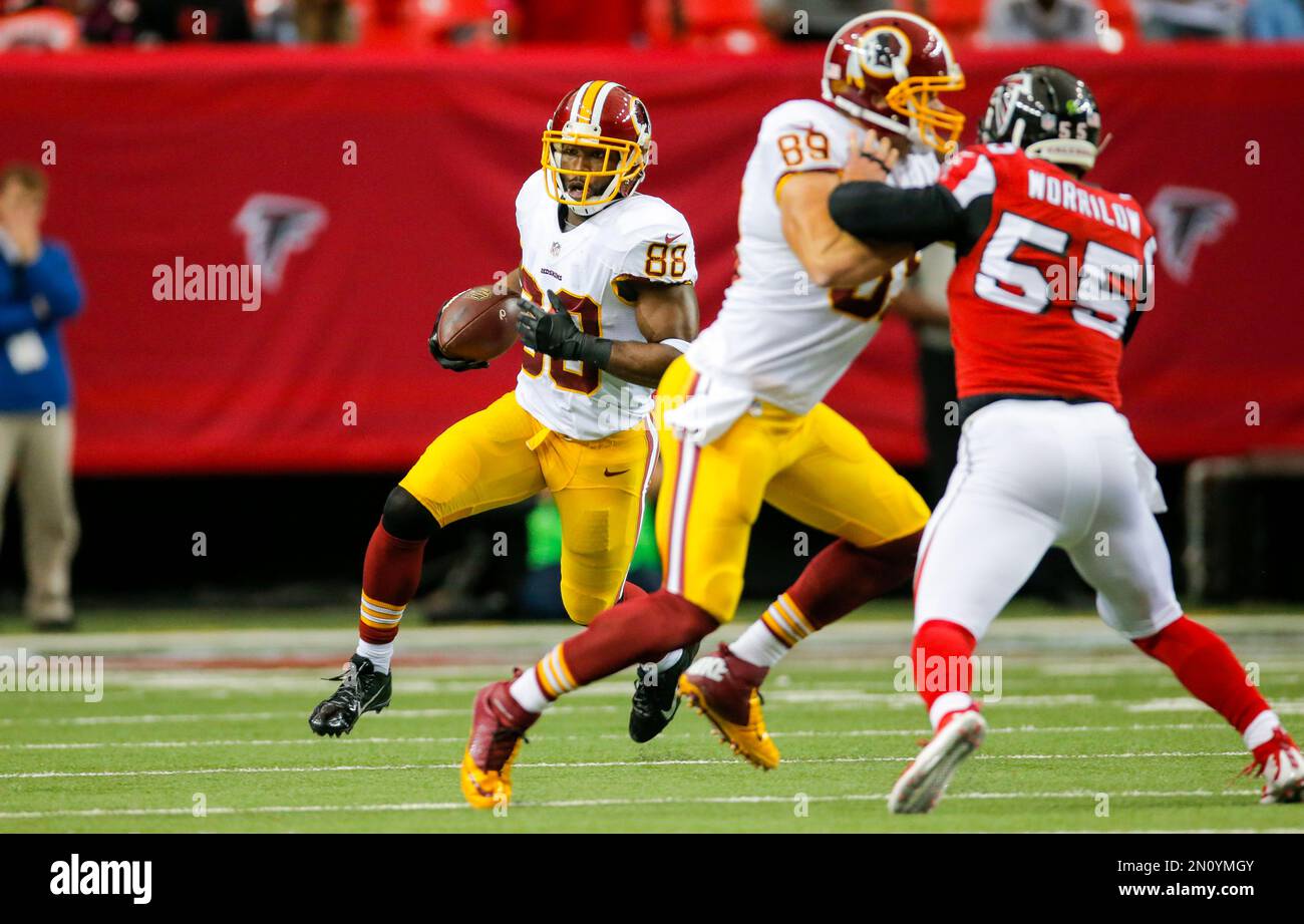Washington Redskins wide receiver Pierre Garcon (88) runs with the ball ...